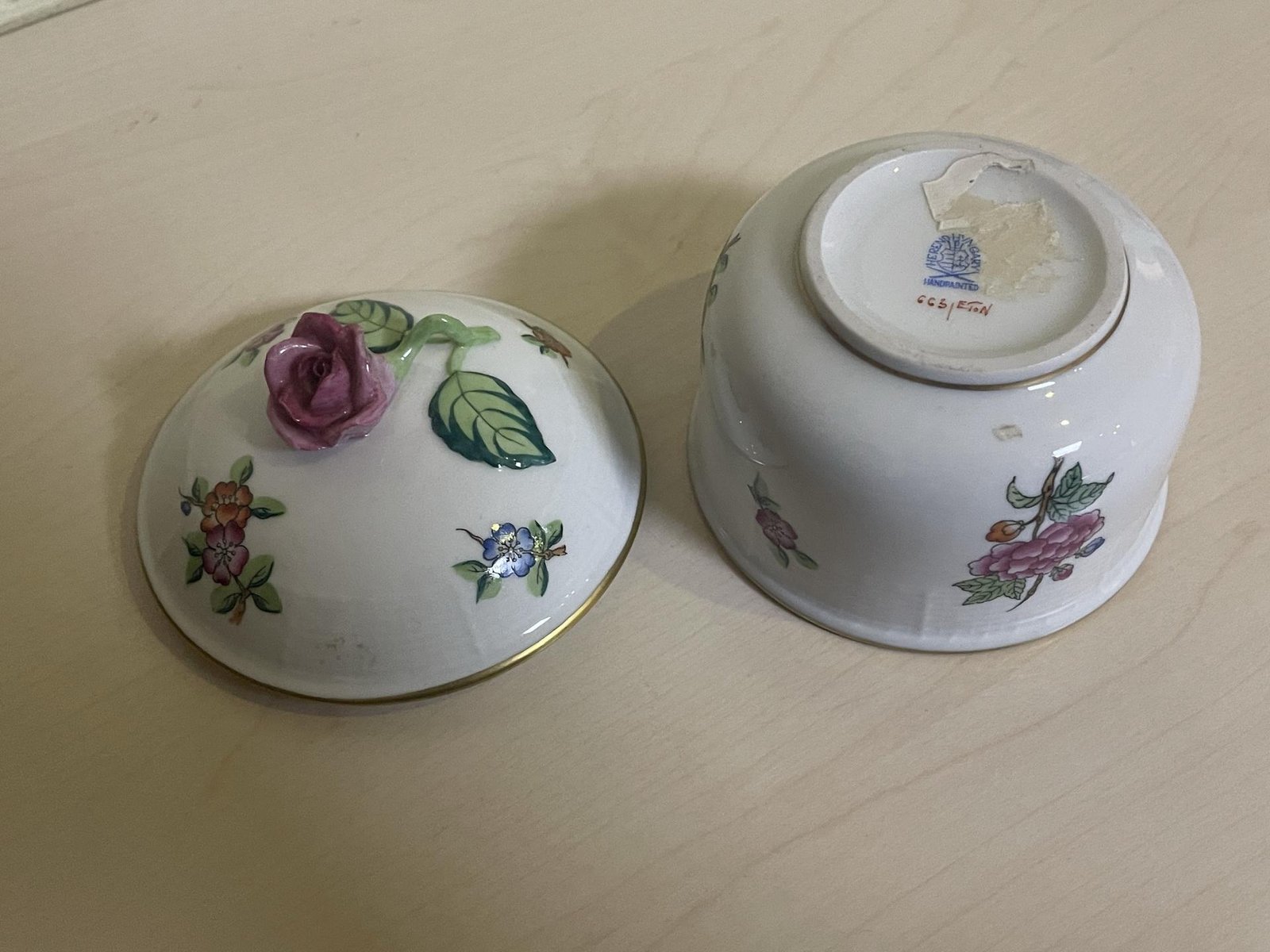 Porcelain Sugar Box from Herend for sale at Pamono