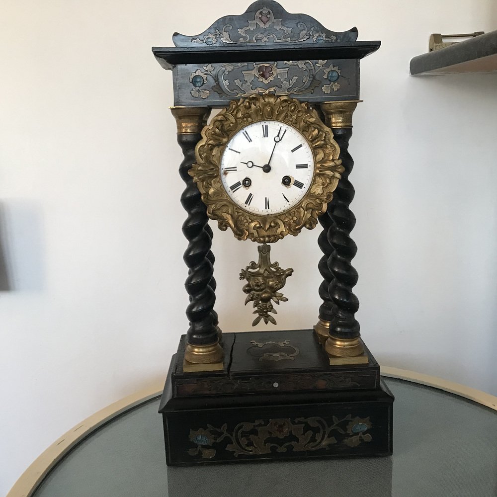 Napoleon III Pendulum Clock for sale at Pamono