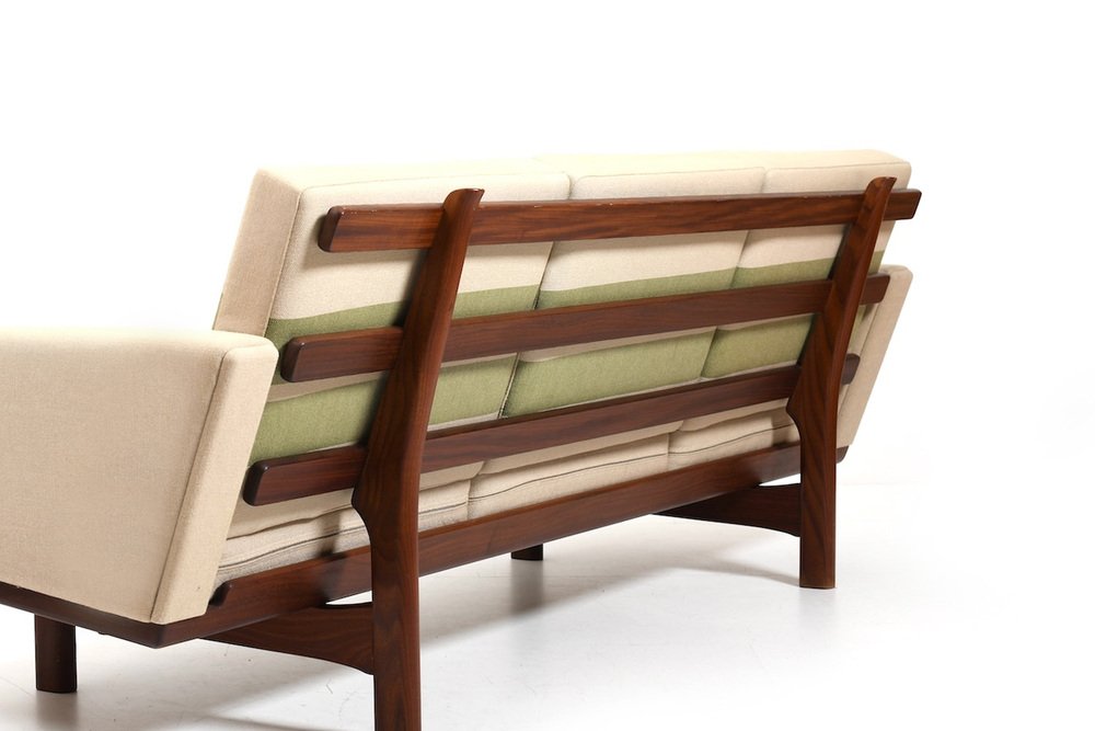 Ge-236/3 Sofa in Teak by Hans J. Wegner for Getama, 1960s for sale at Pamono