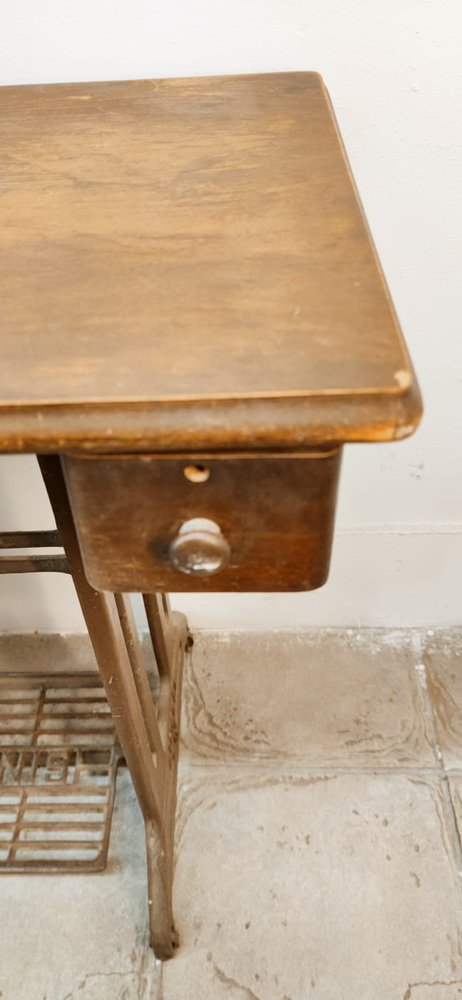 Singer Sewing Machine, 1890s for sale at Pamono