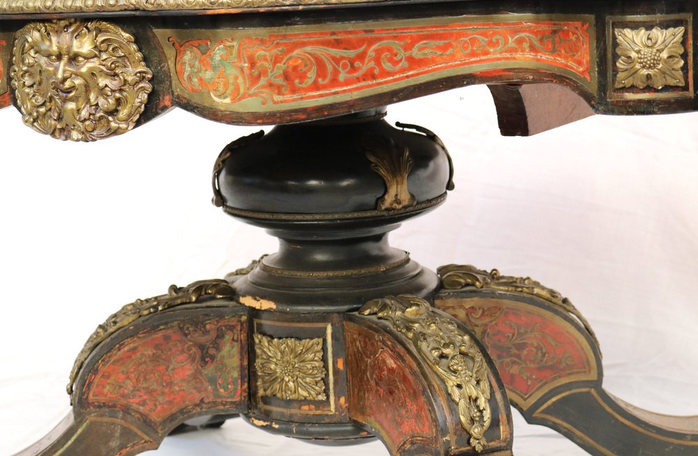 Antique Violin-Shaped Style Table for sale at Pamono
