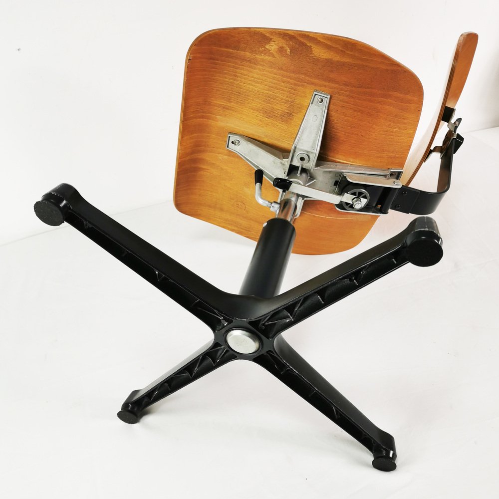 Modern Industrial German Chair, 1960s for sale at Pamono