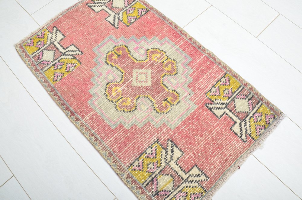 Small Red Rug, 1960s for sale at Pamono