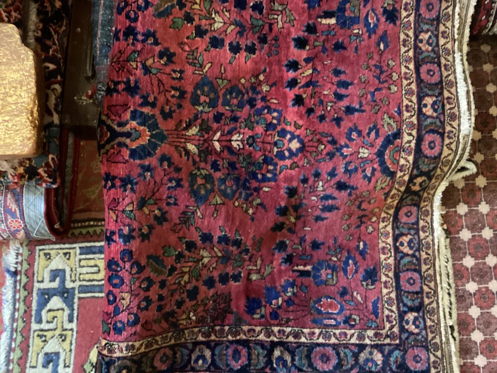 Vintage Middle Eastern Rug for sale at Pamono
