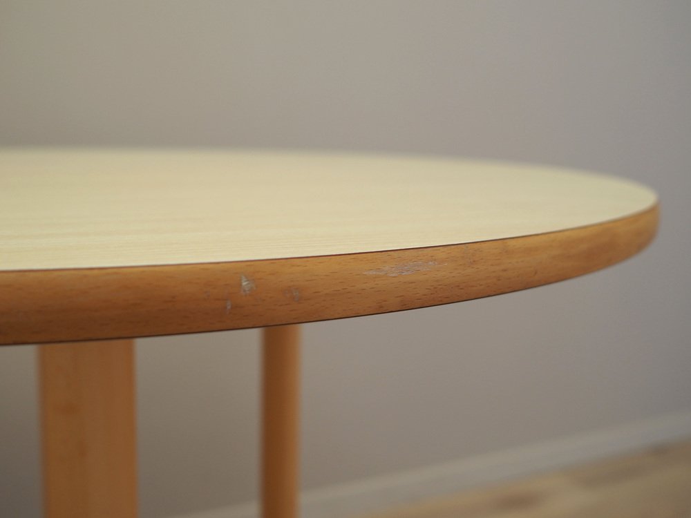 Danish Round Beech Coffee Table, 1990s for sale at Pamono