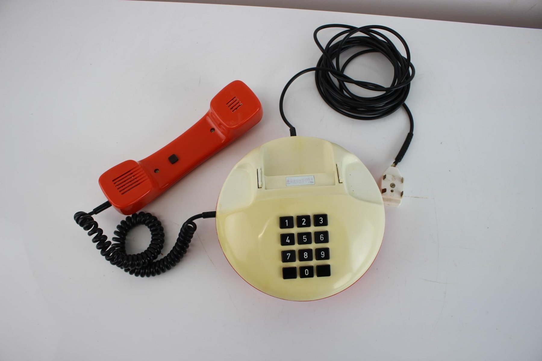 Phone from Tesla, Former Czechoslovakia, 1982 for sale at Pamono