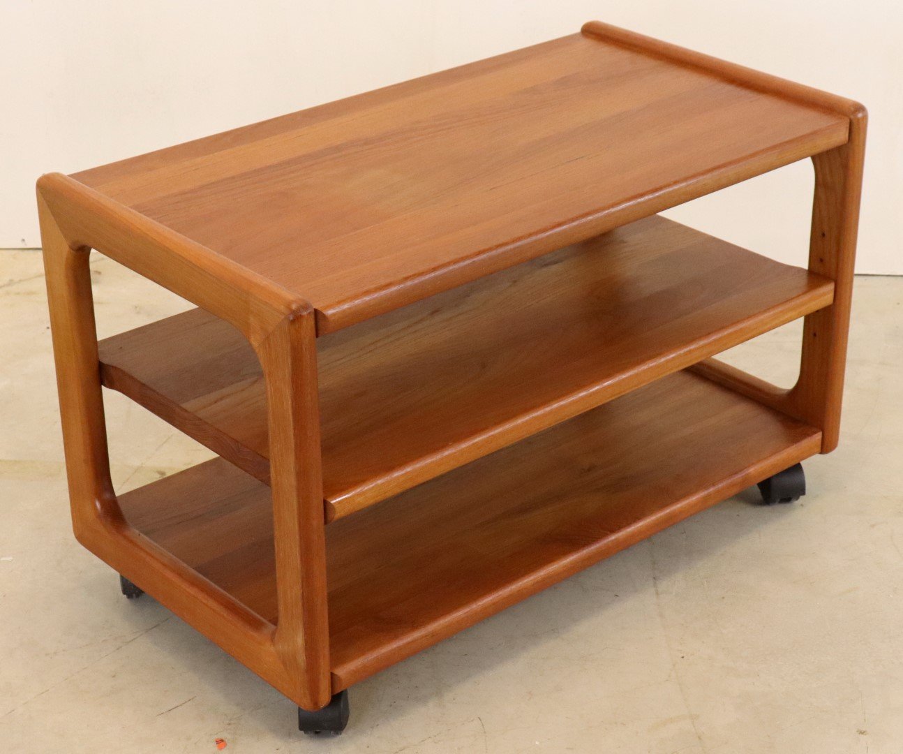 Vintage Danish Trolley in Wood for sale at Pamono