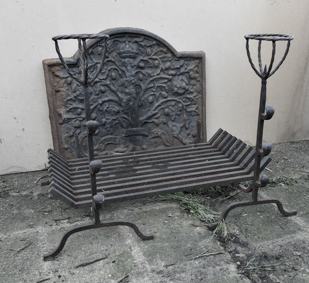 Large 18th Century Heavy Iron Fire Back, Andirons and Grate, Set of 4 ...