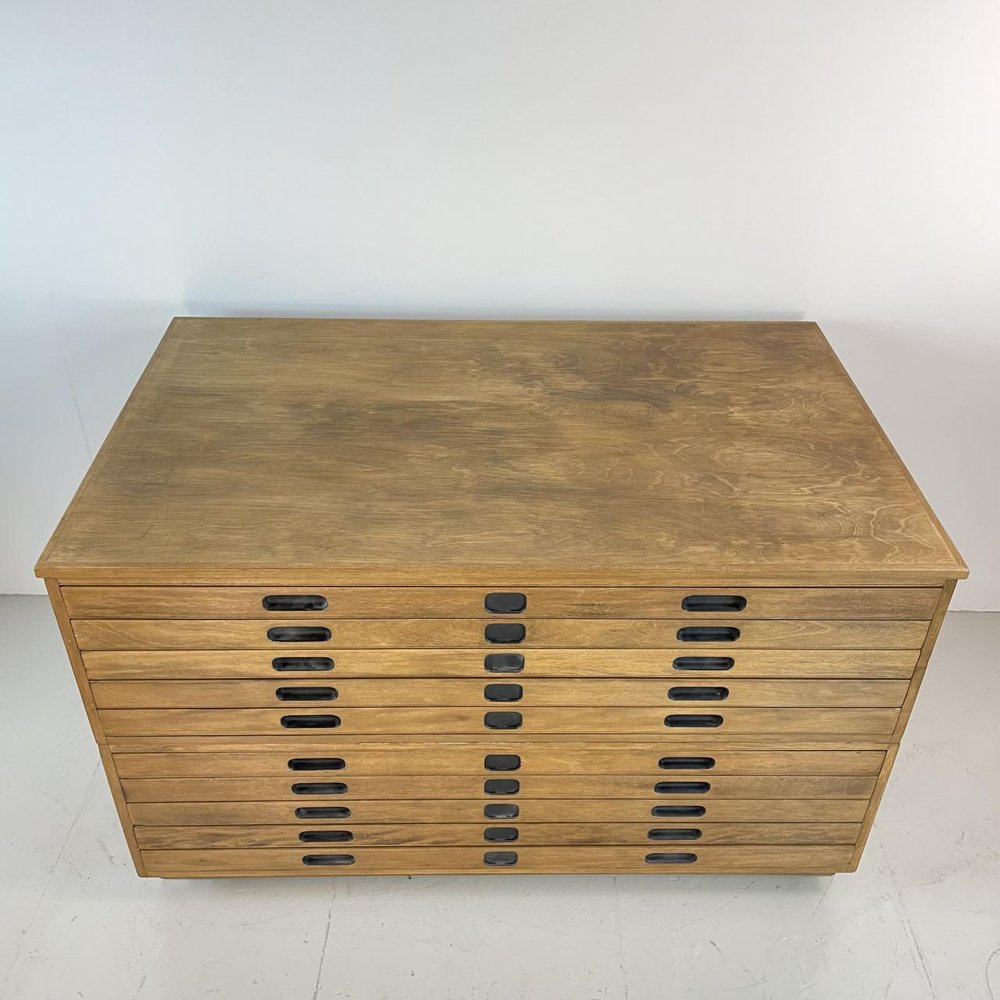 Midcentury Staverton Plan Chest with Inset Handles for sale at Pamono