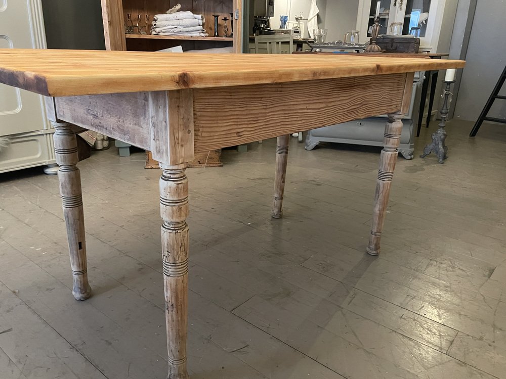 Antique Dining Table, 1890s for sale at Pamono