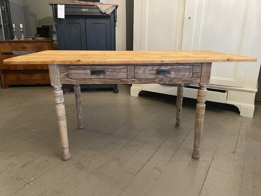 Antique Dining Table, 1890s for sale at Pamono