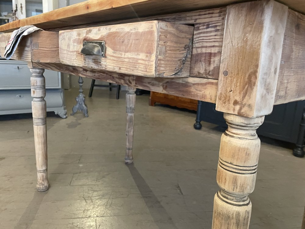 Antique Dining Table, 1890s for sale at Pamono