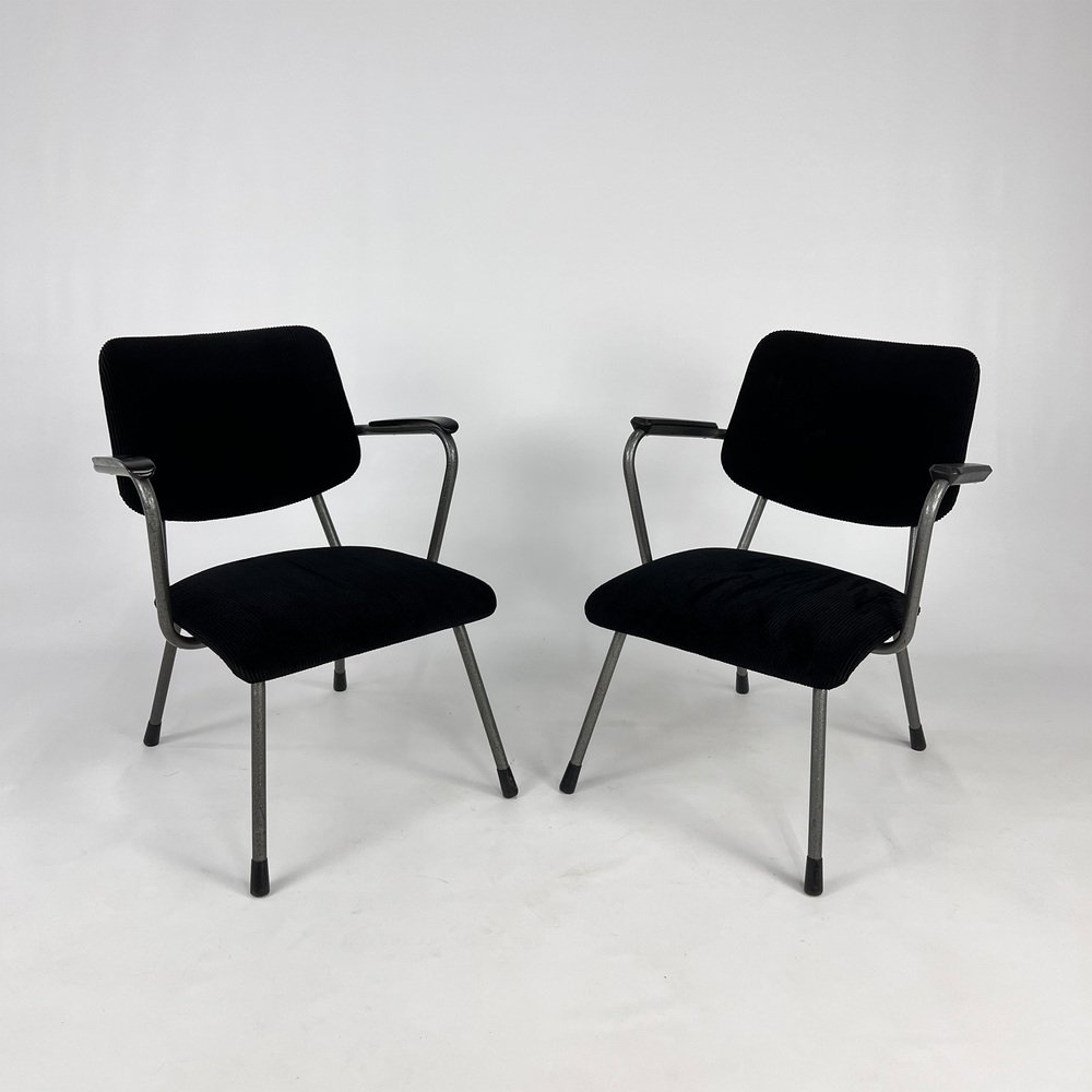 Set of R5 Desk Armchairs attributed to Willem Hendrik Gispen for Gispen ...