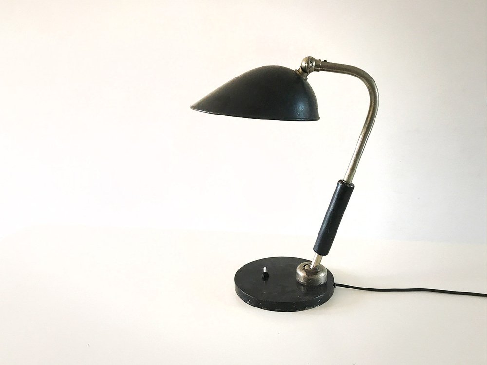 Lampada da scrivania vintage Bauhaus, anni '30 in vendita su Pamono