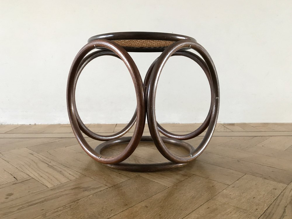 Geometric Stool in Bent Wood from Thonet for sale at Pamono