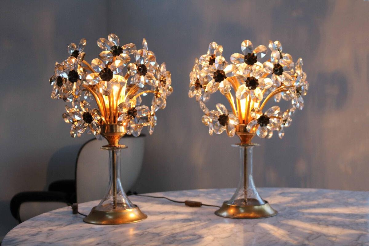 Flower Table Lamp in Crystal Glass Chalice from Palwa for sale at Pamono