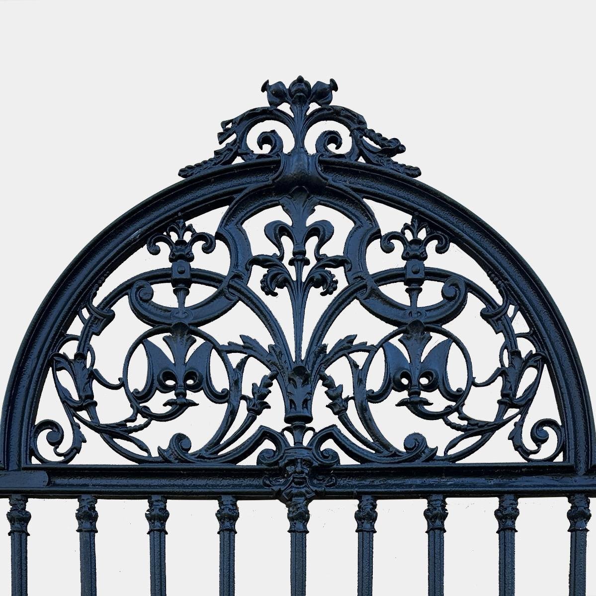 Large Victorian Cast Iron Driveway Gates from Yates Haywood & Co ...