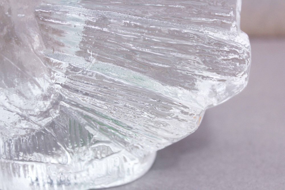 Glass Hen Paperweight by Pukeberg, 1970s for sale at Pamono