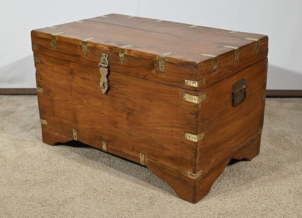 Large End of 19th Century Teak Naval Trunk for sale at Pamono