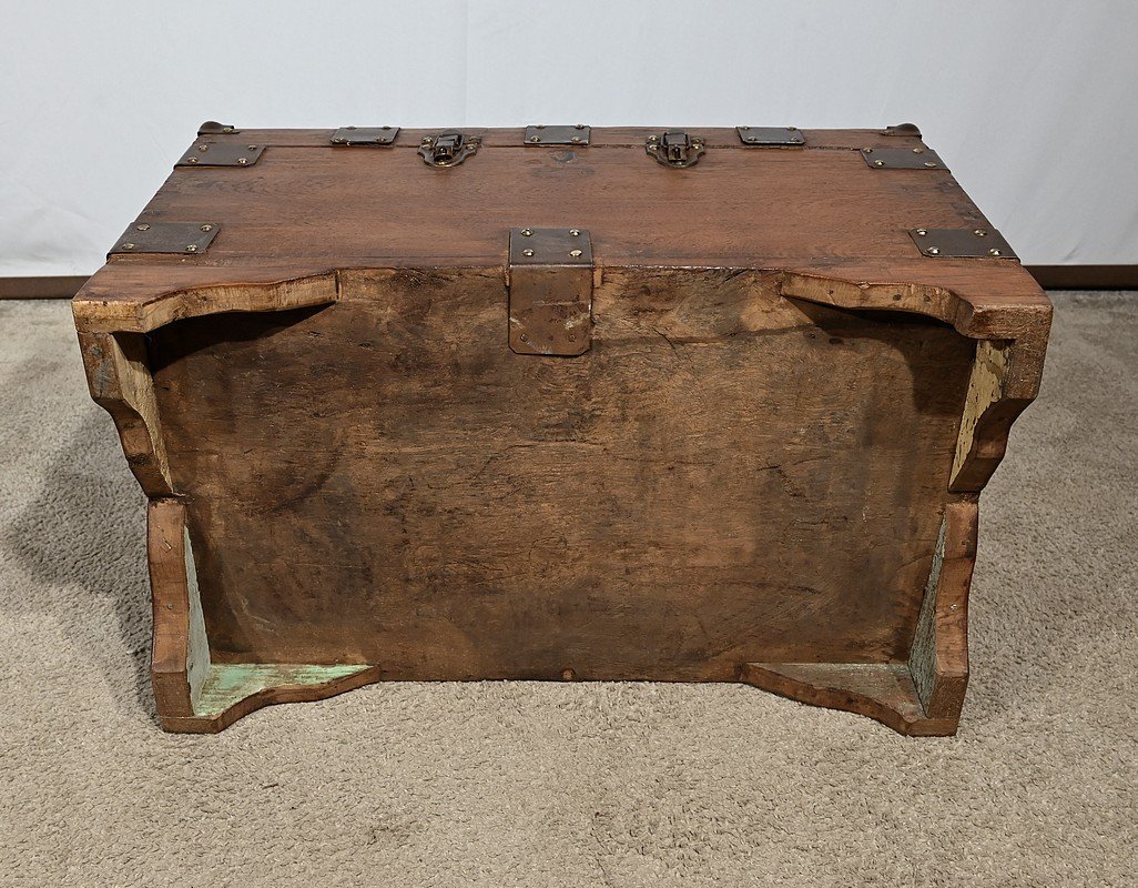 Naval Trunk in Teak, Late 19th Century for sale at Pamono