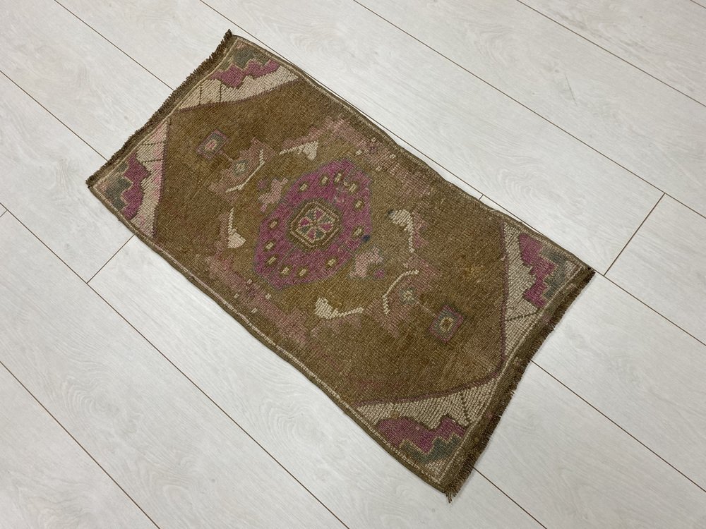 Small Wool Rug, 1960s for sale at Pamono