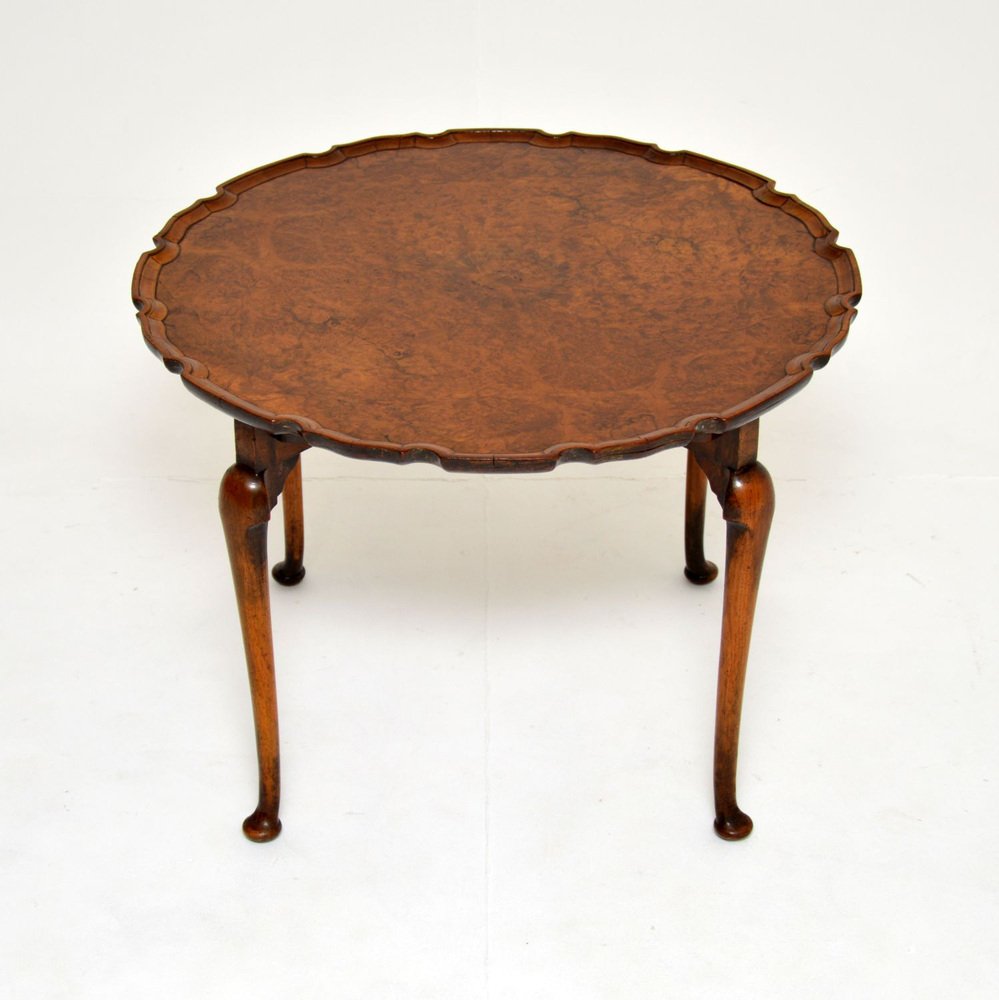 Burr Walnut Pie Crust Nesting Tables, 1920s, Set of 5 for sale at Pamono