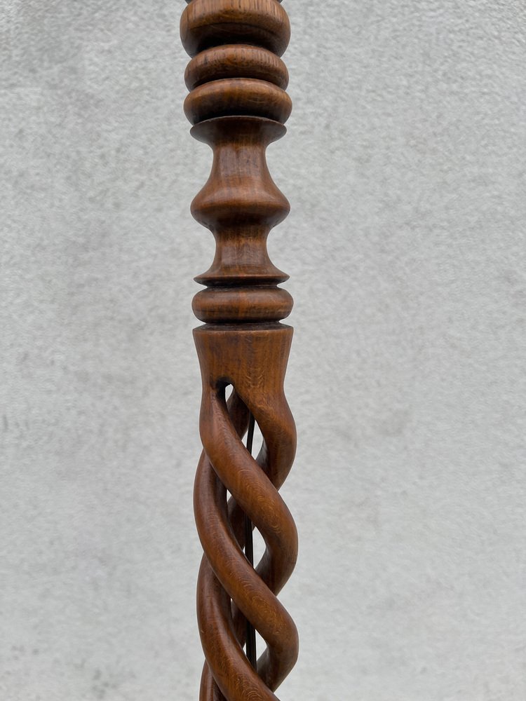 Antique Open Barley Twist Wooden Floor Lamp, 1920s for sale at Pamono