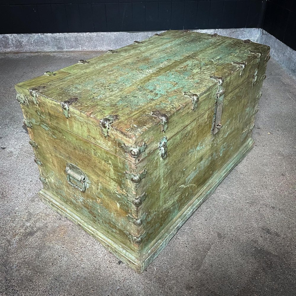 Antique Indian Rural Box in Green for sale at Pamono