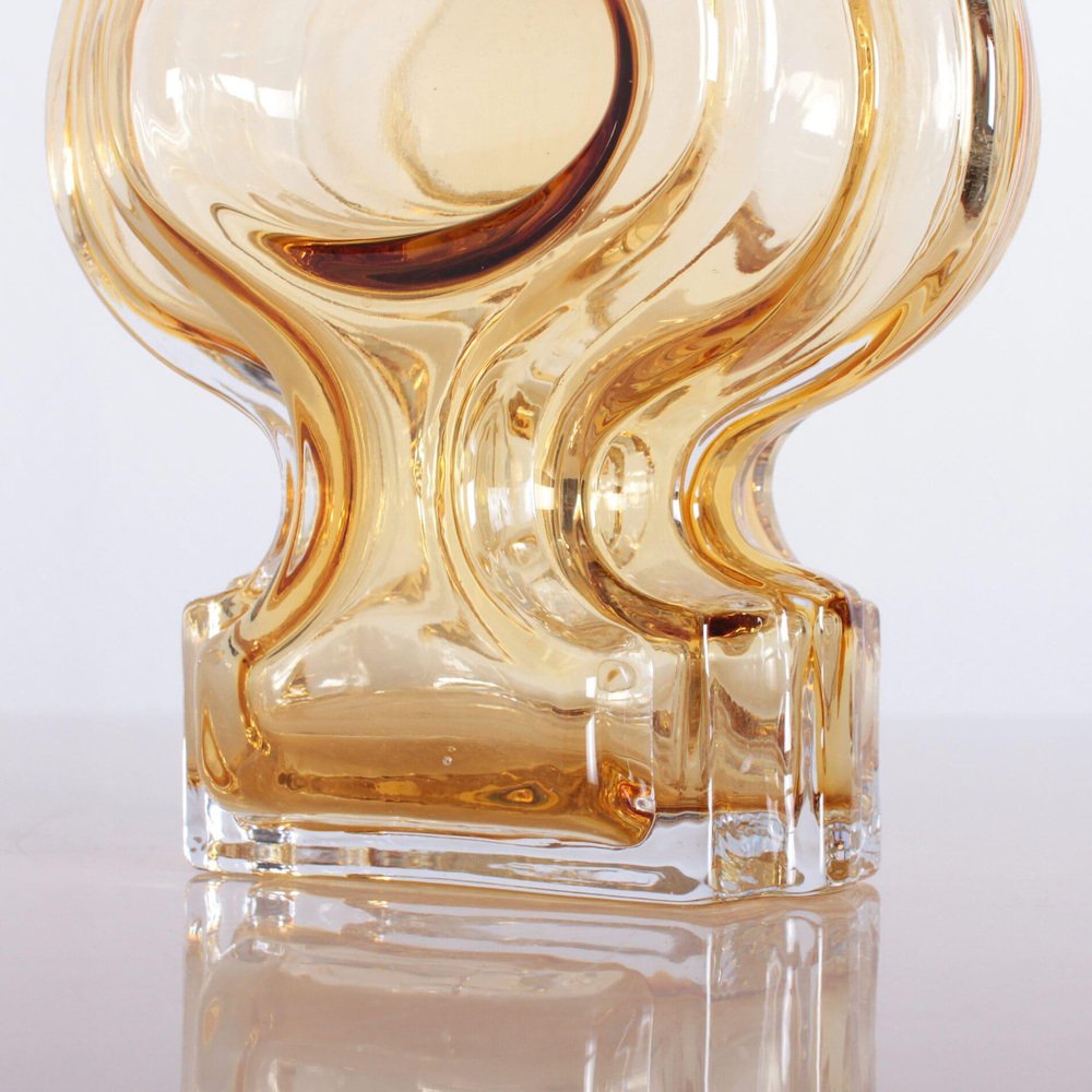 Amber Emma Vase by Helena Tynell for sale at Pamono