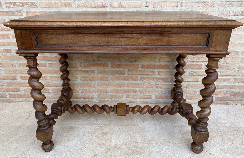 Early 19th Century French Walnut Worktable for sale at Pamono