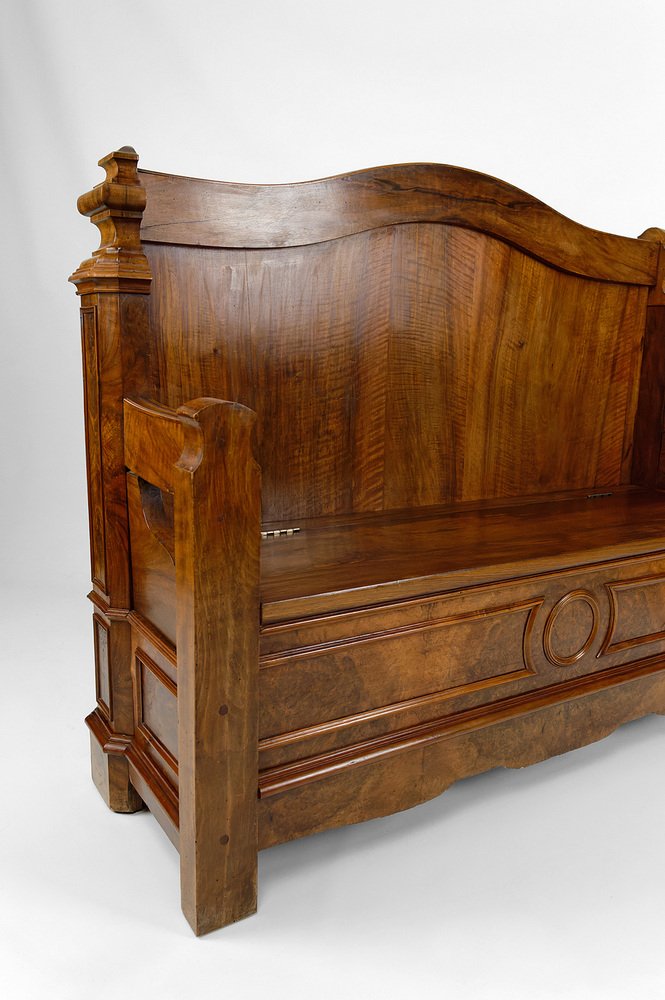 Napoleon III Chest Bench in Walnut, France, 1860s for sale at Pamono