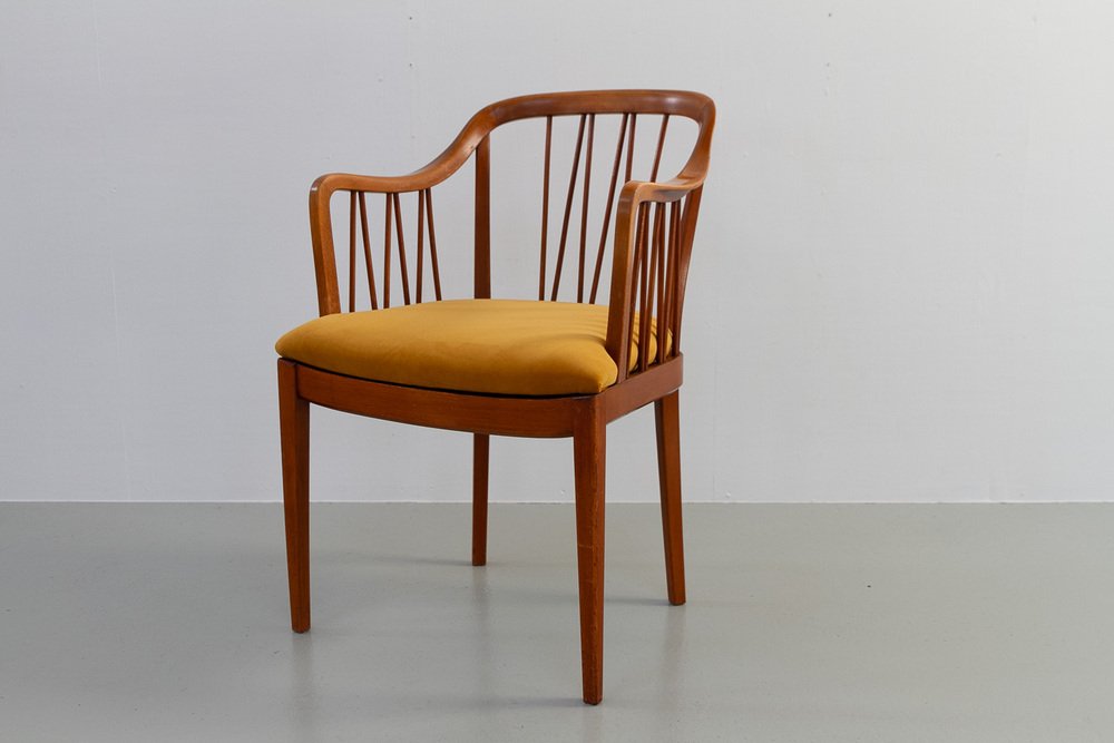 Art Deco Swedish Armchair, 1940s for sale at Pamono
