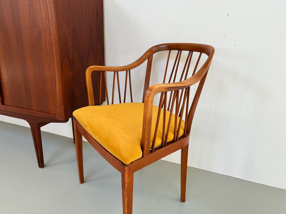 Art Deco Swedish Armchair, 1940s for sale at Pamono