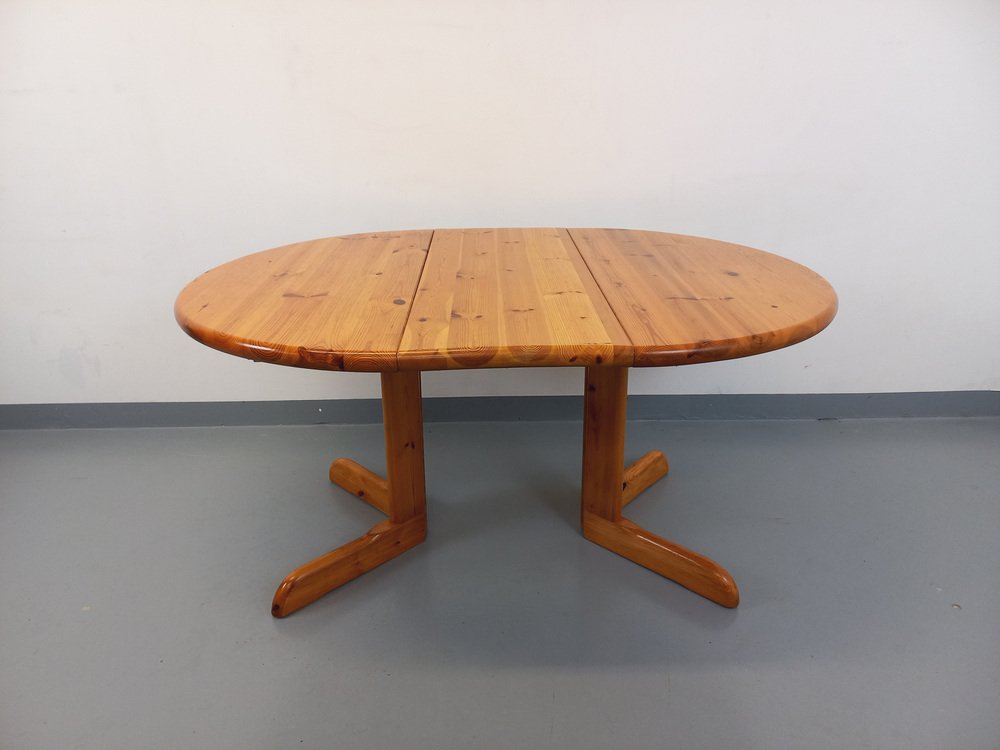 Table Ronde à Rallonge en Pin, 1970s en vente sur Pamono