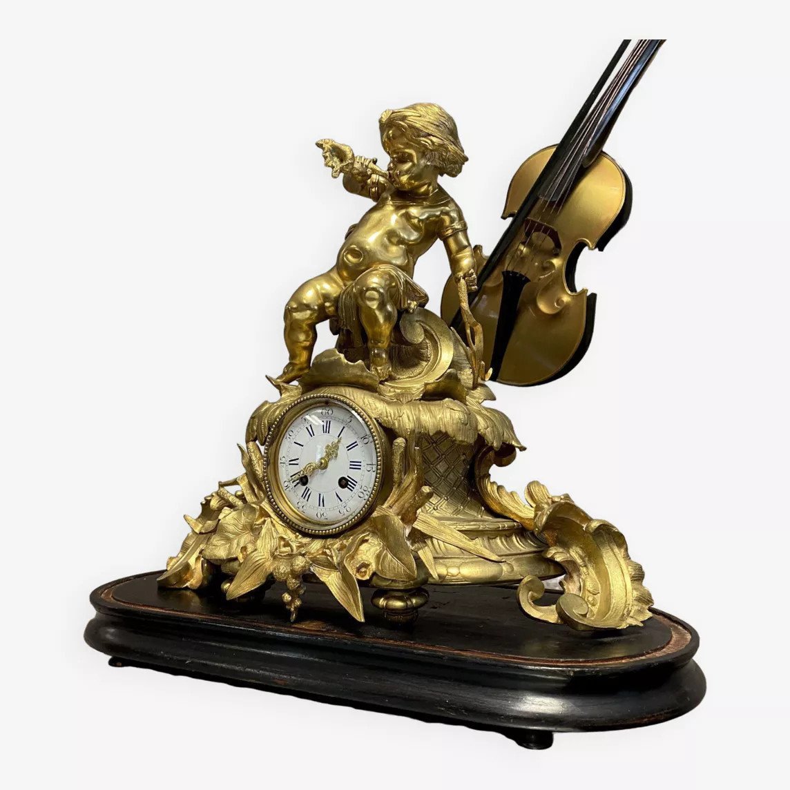 Pendulum with Cherubin Musician in Gilded Bronze for sale at Pamono