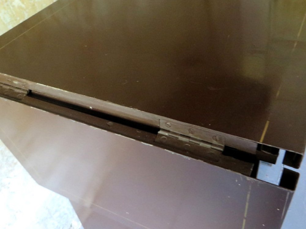 Small Metal Desk with Extension Flap from Roneo, France, 1920s for sale ...