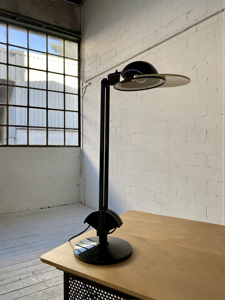 Donald Table Lamp Model A390 by Perry King, Santiago Miranda ...