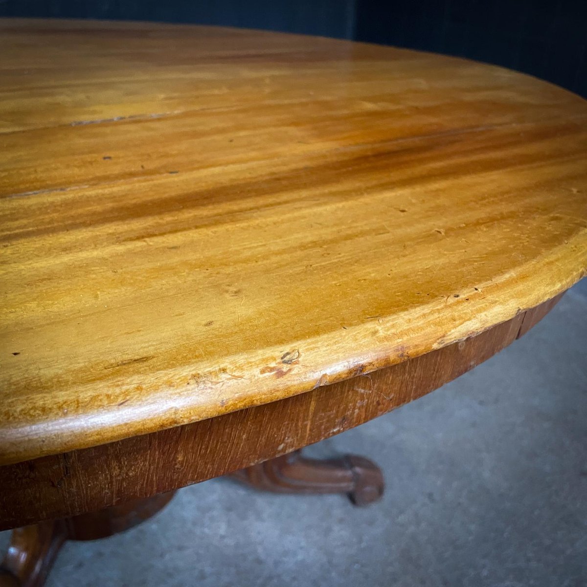 Round Wooden Dining Table for sale at Pamono