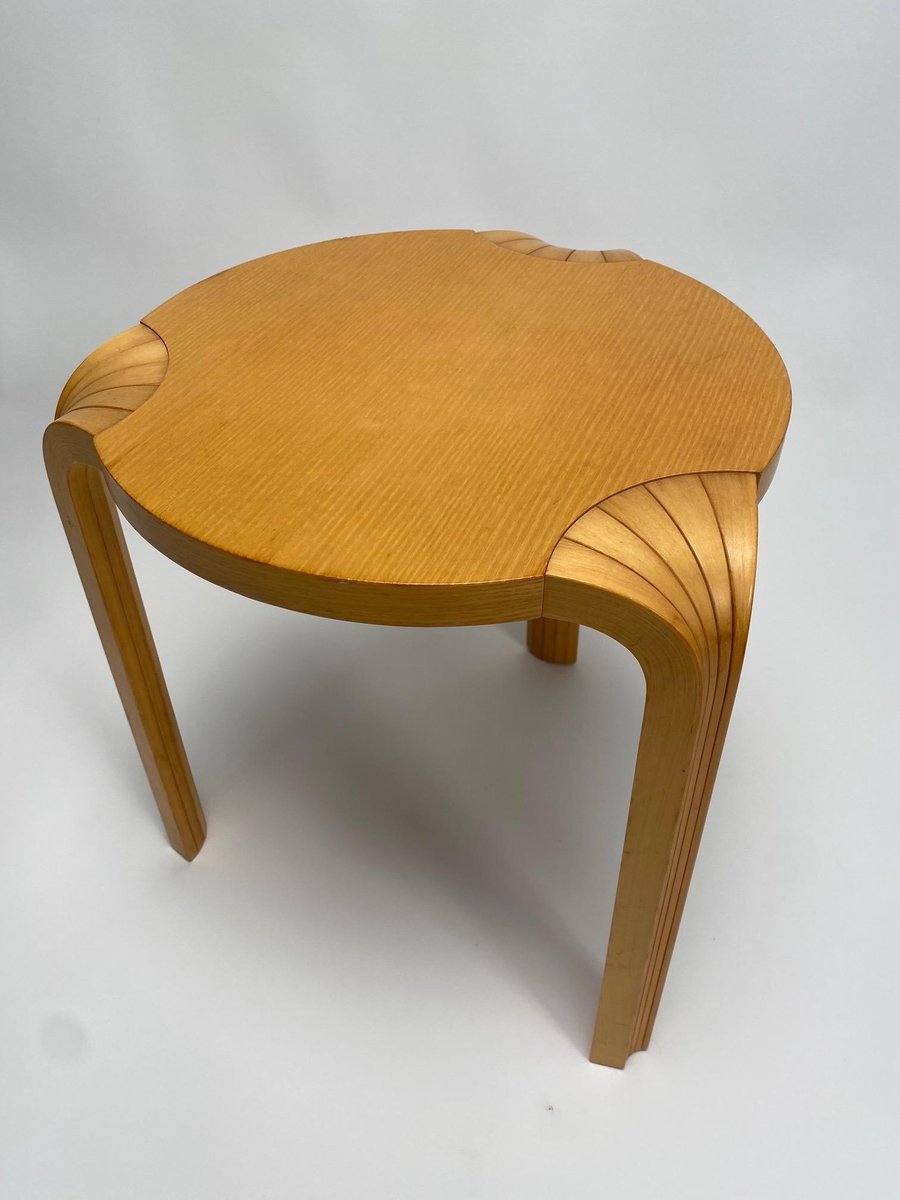 X600 Stool by Alvar Aalto for Artek, 1960s for sale at Pamono