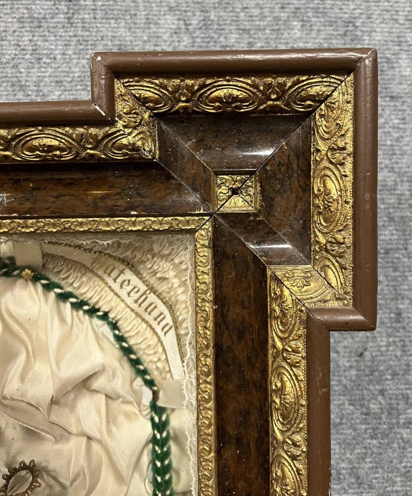 Napoleon III Reliquary Frame from Marie Schinnél for sale at Pamono