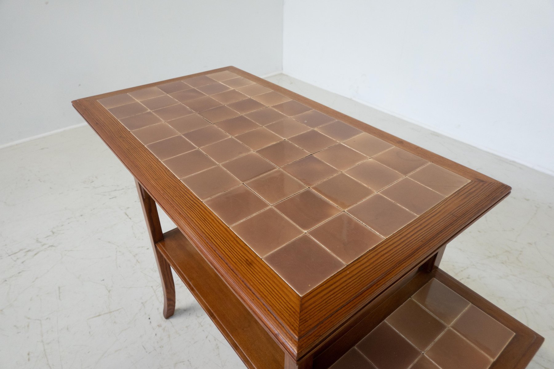 Art Nouveau Victor Horta Side Table, 1900s for sale at Pamono