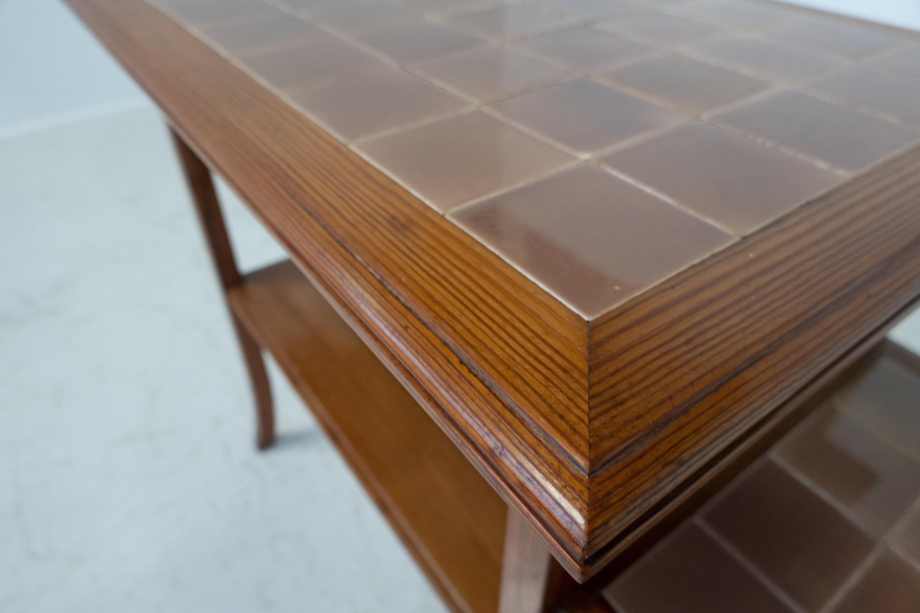 Art Nouveau Victor Horta Side Table, 1900s for sale at Pamono