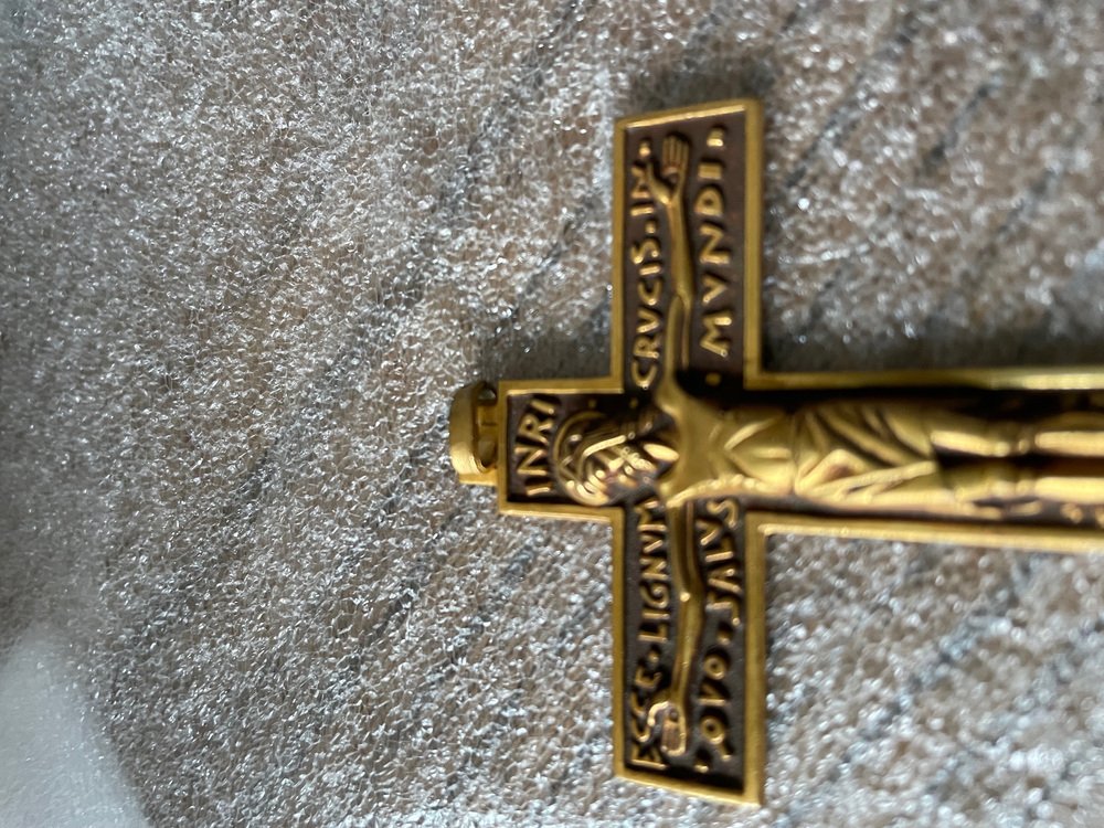 Crucifix by Line Vautrin for sale at Pamono