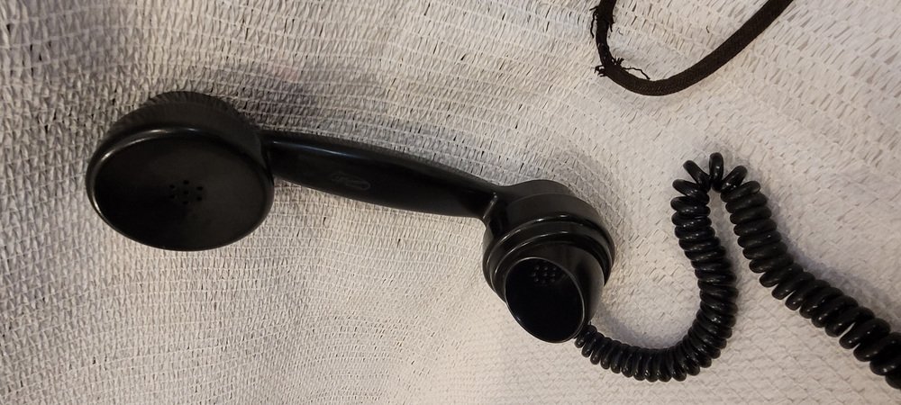 Bakelite Phone from Ericsson, 1930s for sale at Pamono