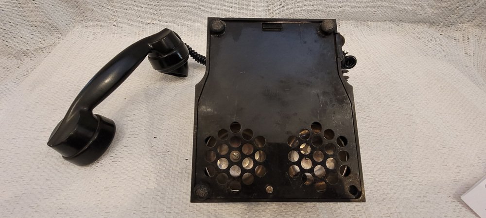 Bakelite Phone from Ericsson, 1930s for sale at Pamono