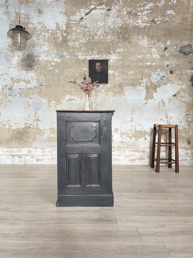 Cashier Counter in Wood for sale at Pamono