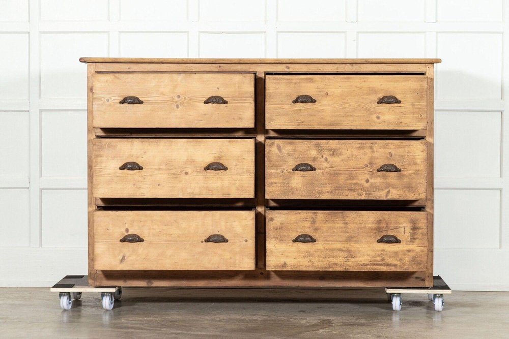 Large English Pine Chest of Drawers, 1890s for sale at Pamono