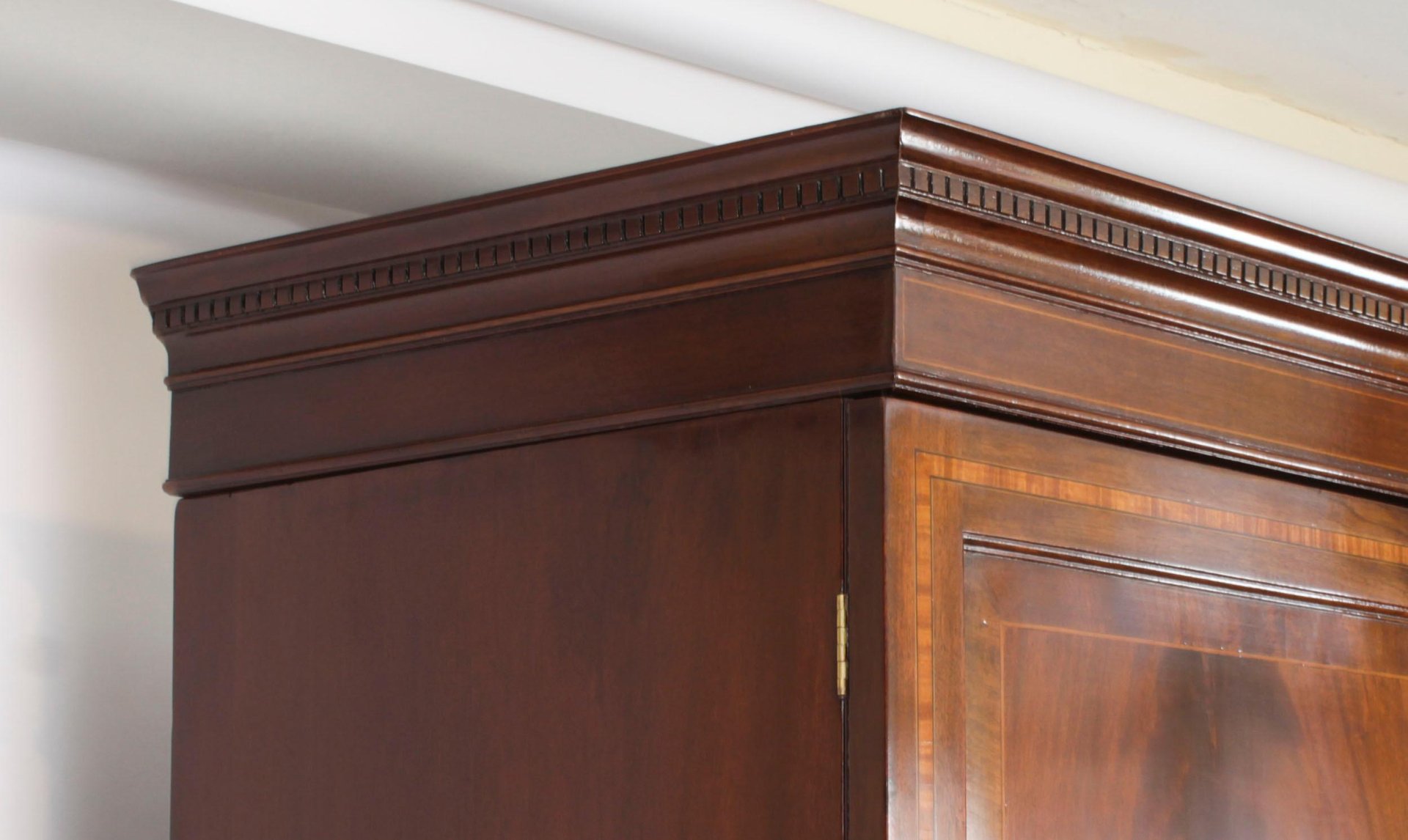 19th Century English Victorian Flame Wardrobe for sale at Pamono