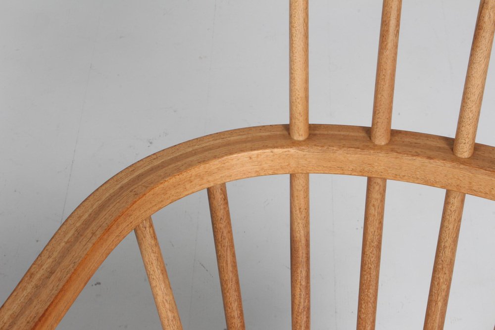 First Edition Windsor Armchair in Mahogany attributed to Børge Mogensen ...