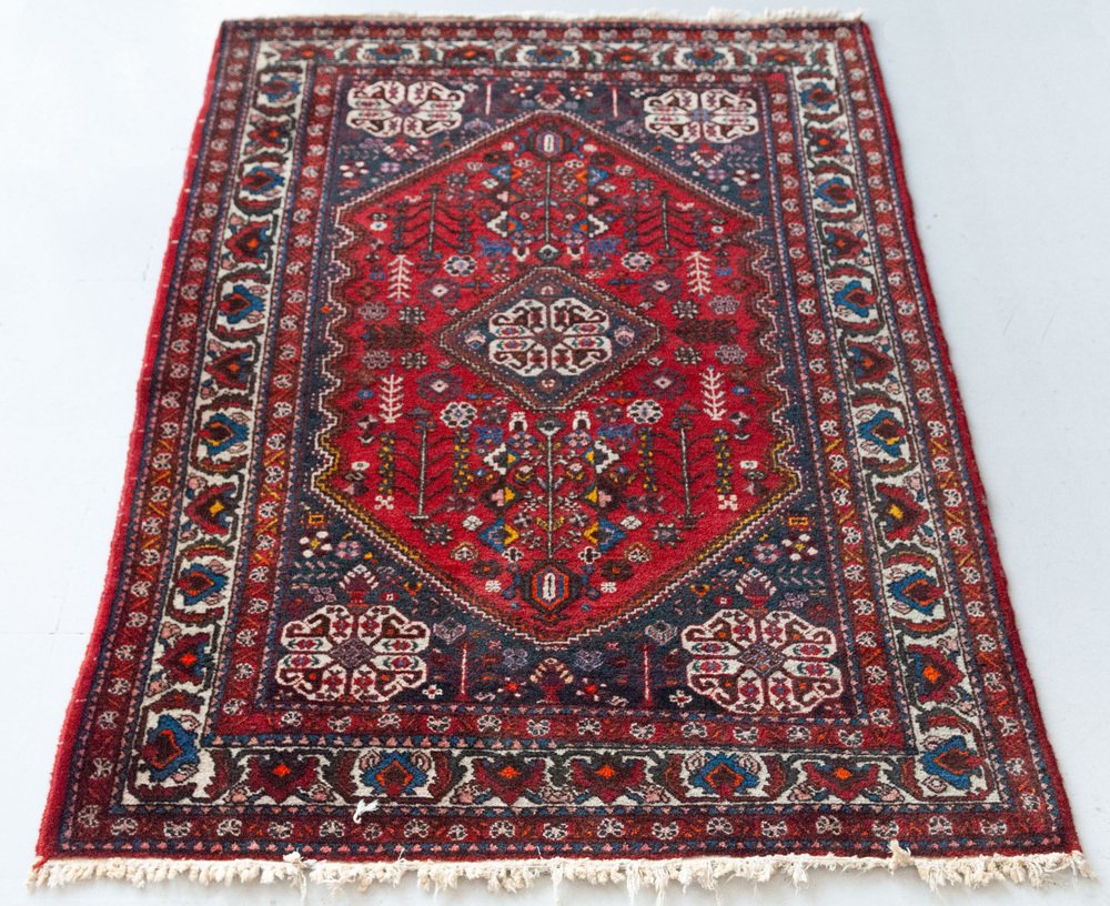 Vintage Handwoven Abadeh Rug for sale at Pamono